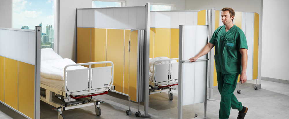 Parawan medyczny mobilny typu